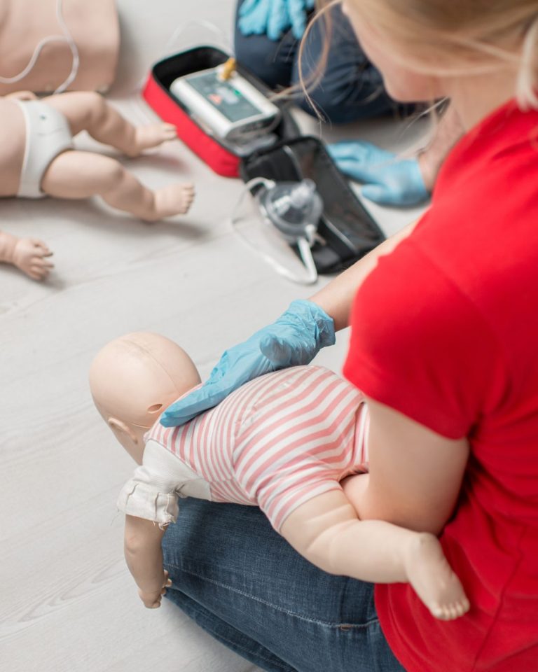 What to Do If Someone Is Choking: A Comprehensive Evidence-Based Guide ...